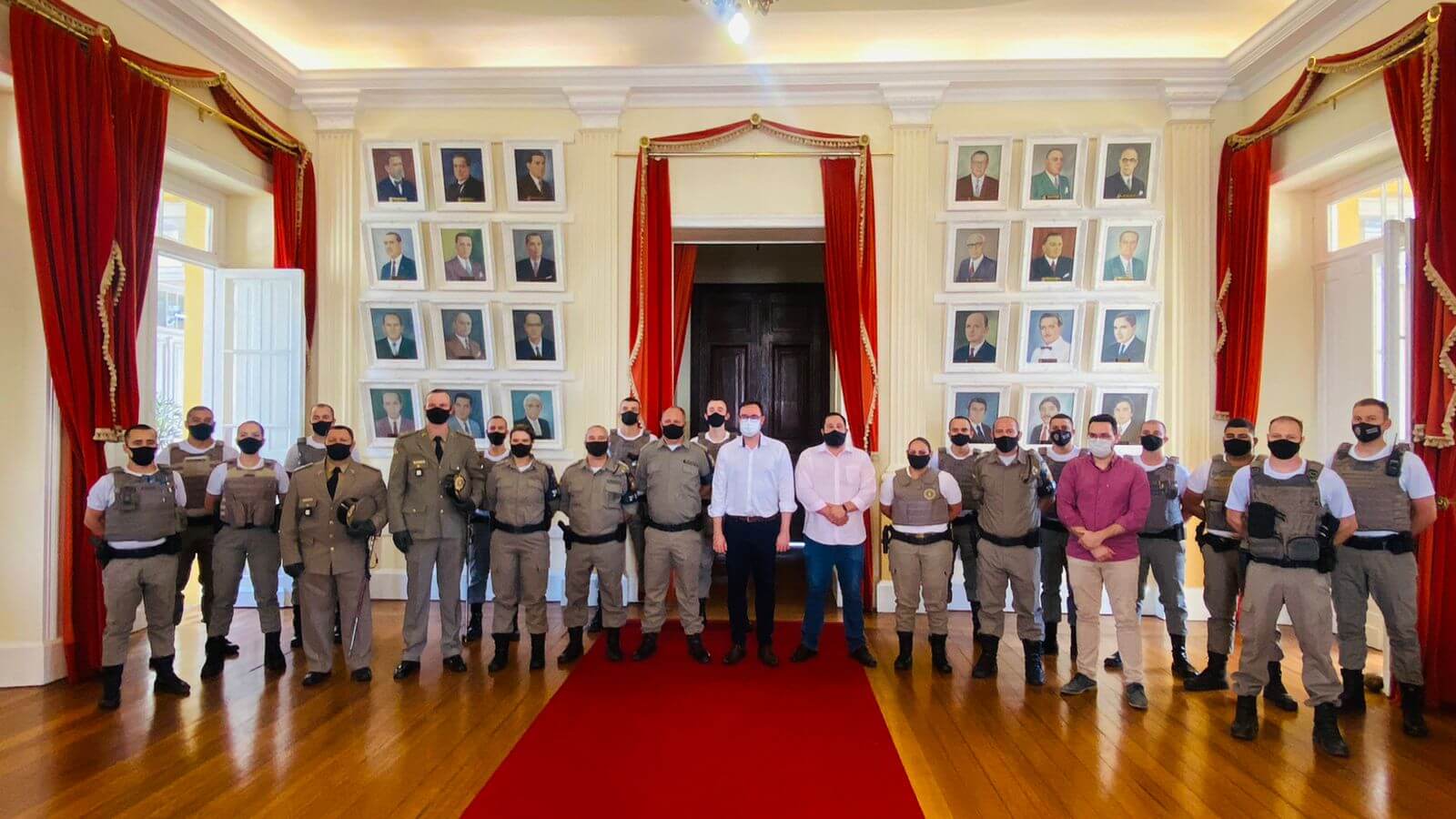 Novos policiais militares são apresentados em ato no Salão Nobre ...
